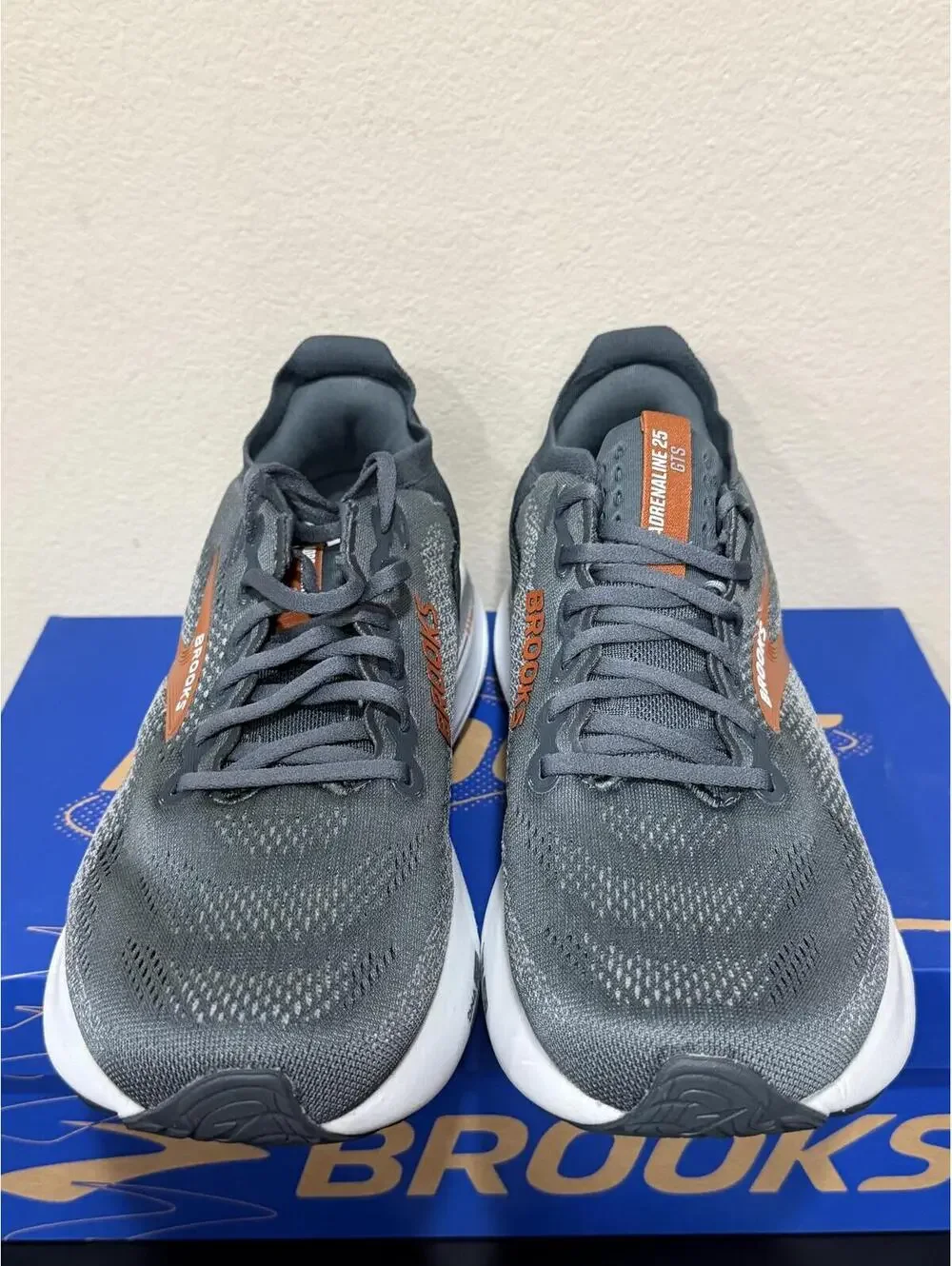 Brooks | Shoes | Size 5 Brooks Adrenaline Gts 25 Brown Grey | Poshmark